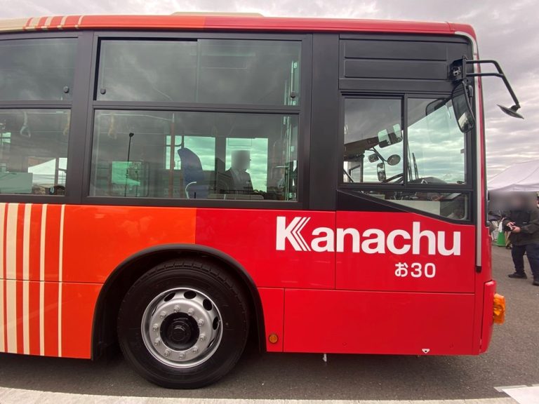 日本のバス120周年！神奈川県の人気バス会社が大集結「バス利用感謝デー2023」｜バス観光マガジン